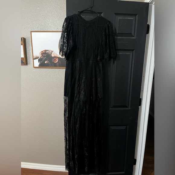 Honey Punch | Dresses | Sexy See Through Lace High Waist Vneck Maxi ...